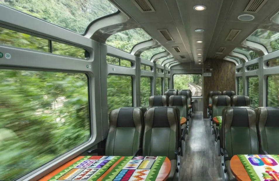 Train Machu Picchu ★ MACHUPICCHUCENTER.COM